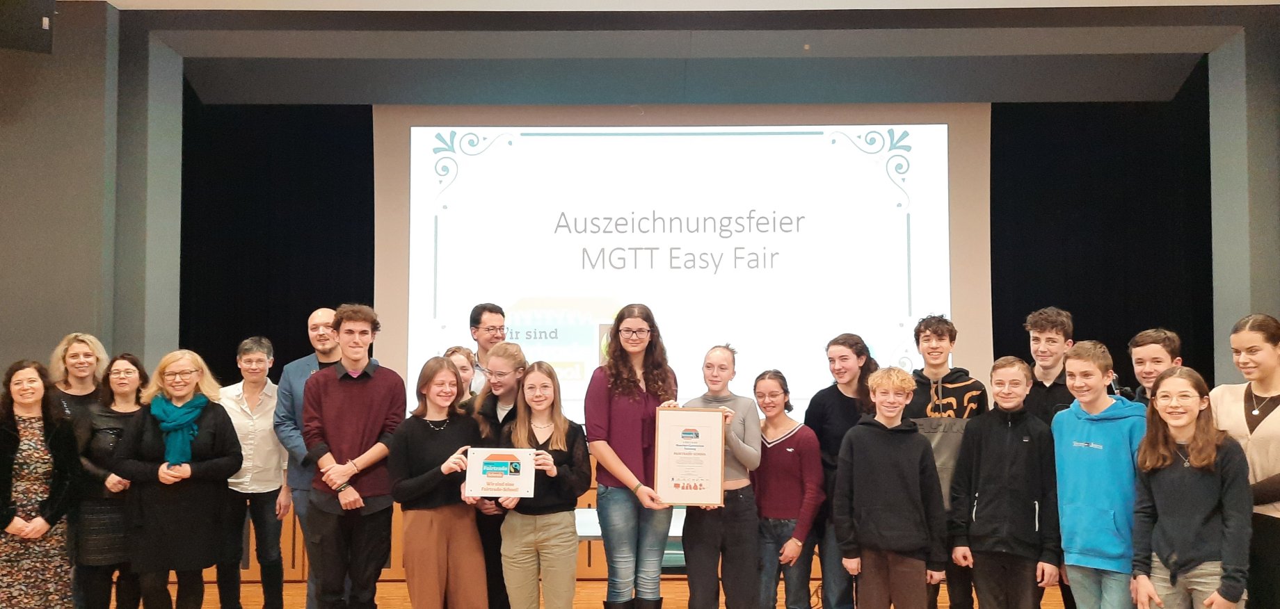 Montfort-Gymnasium wird Fairtrade-School | Stadtverwaltung Tettnang ...